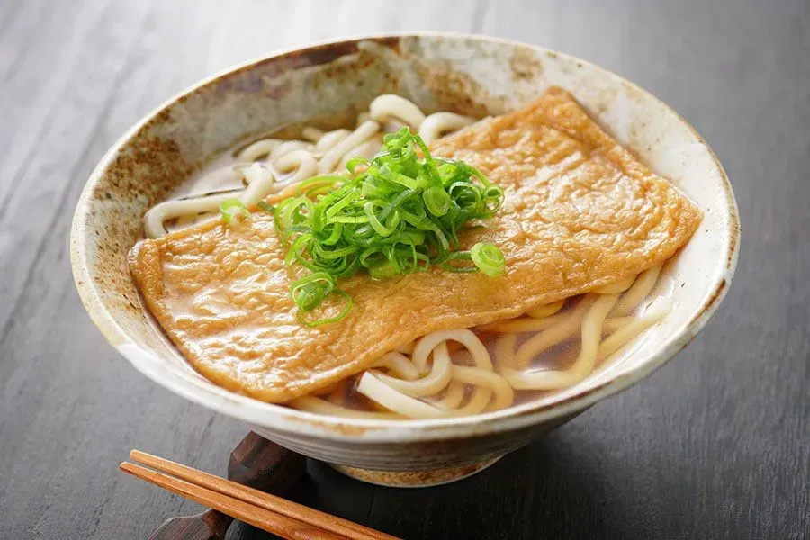 うどんにおすすめの具・のせるものとは？簡単アレンジでもっと美味しくする方法 | Column | 倉敷うどん「ぶっかけ」ふるいち